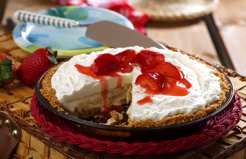 Strawberry Cheesecake & Ice Cream Pie – Lentils.org